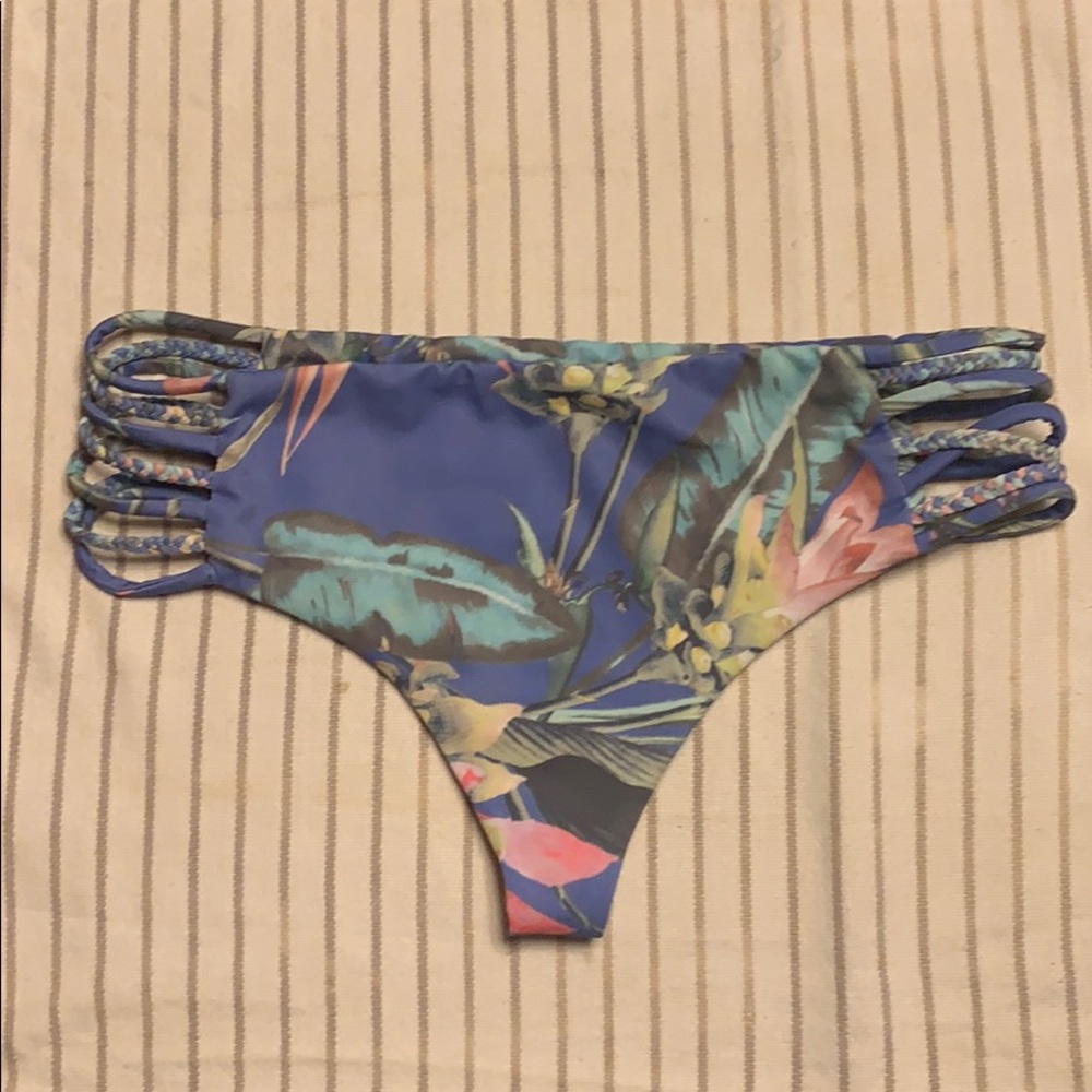Brand New Stone Fox Swim Braided Bottoms - Gem